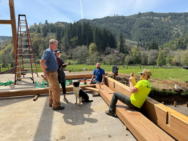 Paradise in the Oregon Coast Range - Oregon Home